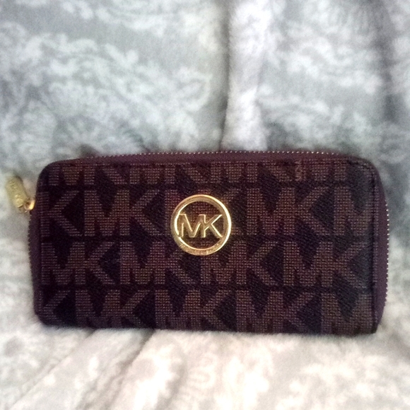 MICHAEL Michael Kors | Accessories | Original Michael Kors Wallet New ...